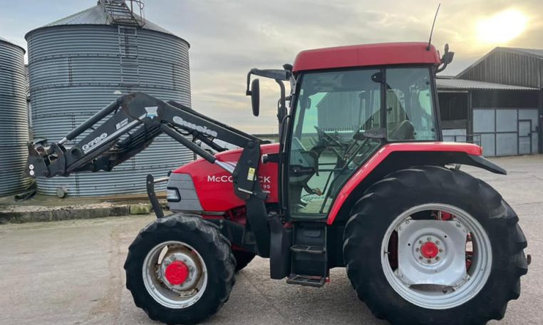2003 MCCORMICK CX95 – Tractor Express