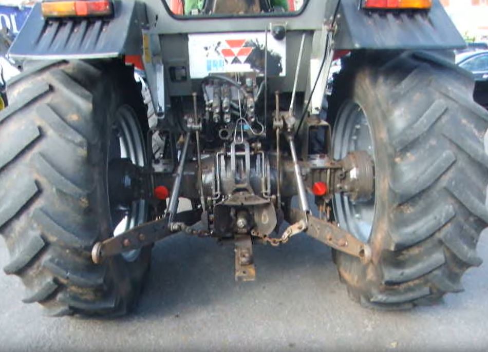 375 MF 4WD WITH LOADER – Tractor Express